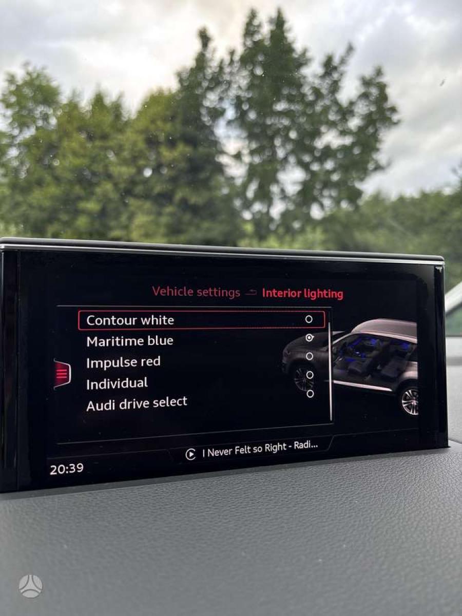 Balts Audi Q7 2018 Šauļi, ar dzinēja tilpumu 3.00 L un nobraukumu 269 tūkst. km par 17650 €, foto 21 vietnē AUTOMOTO.COM.LV
