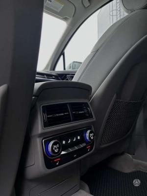 Balts Audi Q7 2018 Šauļi, ar dzinēja tilpumu 3.00 L un nobraukumu 269 tūkst. km par 17650 €, foto 23 vietnē AUTOMOTO.COM.LV