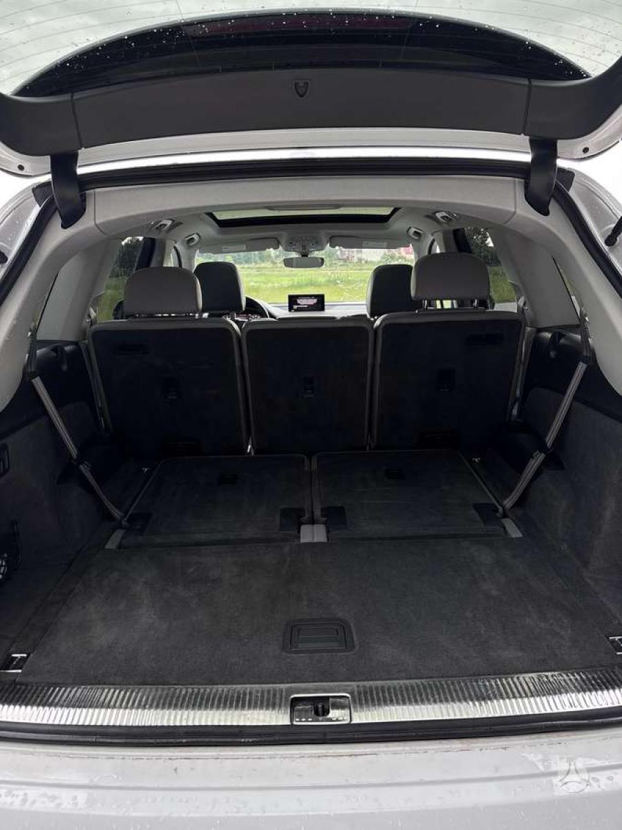Balts Audi Q7 2018 Šauļi, ar dzinēja tilpumu 3.00 L un nobraukumu 269 tūkst. km par 17650 €, foto 25 vietnē AUTOMOTO.COM.LV