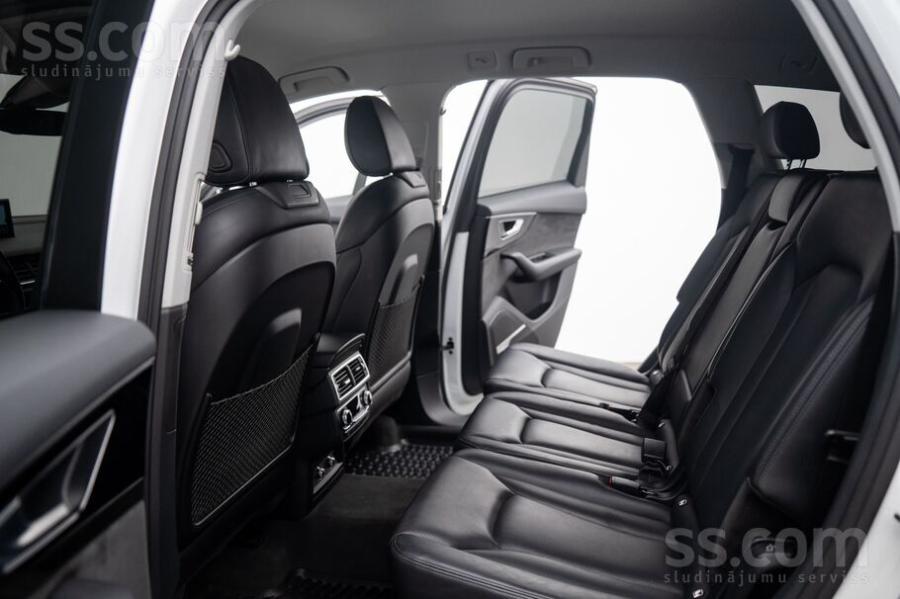 Balts Audi Q7 2018 Tallina, ar dzinēja tilpumu 3.00 L un nobraukumu 230 tūkst. km par 26499 €, foto 12 vietnē AUTOMOTO.COM.LV