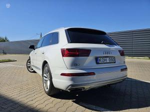 White Audi Q7 2018 in Vilnius, with an engine capacity of 3.00 L and mileage of 156 thousand km for 21700 €, photo 6 on AUTOMOTO.COM.LV
