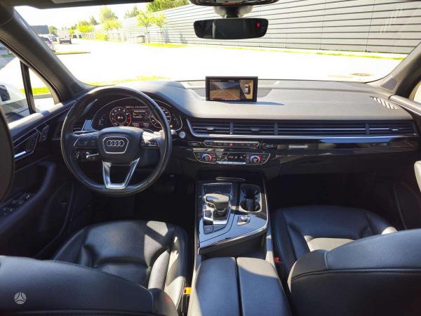 White Audi Q7 2018 in Vilnius, with an engine capacity of 3.00 L and mileage of 156 thousand km for 21700 €, photo 9 on AUTOMOTO.COM.LV
