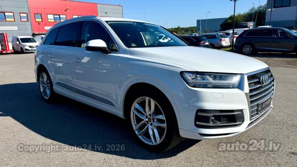 Audi Q7 2018 in Tallinn on AUTOMOTO.COM.LV White Audi Q7 2018 in Tallinn, with an engine capacity of 3.00 L and mileage of 188 thousand km for 28000 €, photo 4 on AUTOMOTO.COM.LV