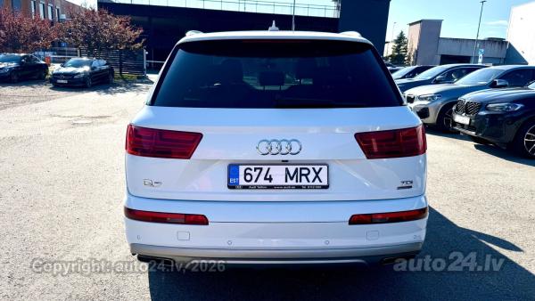 Audi Q7 2018 in Tallinn on AUTOMOTO.COM.LV White Audi Q7 2018 in Tallinn, with an engine capacity of 3.00 L and mileage of 188 thousand km for 28000 €, photo 8 on AUTOMOTO.COM.LV