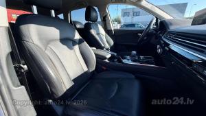 White Audi Q7 2018 in Tallinn, with an engine capacity of 3.00 L and mileage of 188 thousand km for 28000 €, photo 12 on AUTOMOTO.COM.LV
