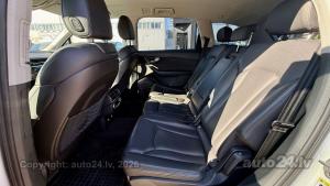White Audi Q7 2018 in Tallinn, with an engine capacity of 3.00 L and mileage of 188 thousand km for 28000 €, photo 25 on AUTOMOTO.COM.LV