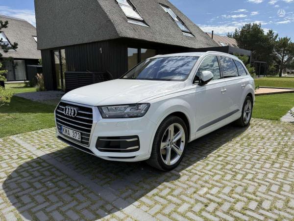 Audi Q7 2018 in Vilnius on AUTOMOTO.COM.LV White Audi Q7 2018 in Vilnius, with an engine capacity of 2.97 L and mileage of 235 thousand km for 22000 €, photo 3 on AUTOMOTO.COM.LV