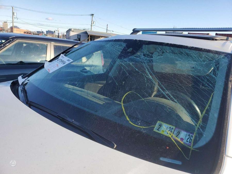White Audi Q7 2019 in Vilnius, with an engine capacity of 3.00 L and mileage of 145 thousand km for 12000 €, photo 5 on AUTOMOTO.COM.LV