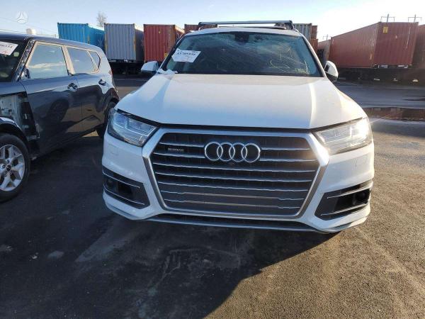 White Audi Q7 2019 in Vilnius, with an engine capacity of 3.00 L and mileage of 145 thousand km for 12000 €, photo 2 on AUTOMOTO.COM.LV