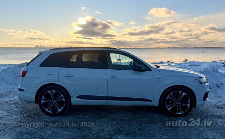 White Audi Q7 2019 in Tallinn, with an engine capacity of 3.00 L and mileage of 72 thousand km for 45500 €, photo 7 on AUTOMOTO.COM.LV