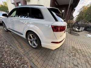 White Audi Q7 2019 in Alytus, with an engine capacity of 2.97 L and mileage of 77 thousand km for 36900 €, photo 17 on AUTOMOTO.COM.LV