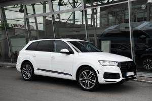 White Audi Q7 2019 in Klaipeda, with an engine capacity of 3.00 L and mileage of 137 thousand km for 26900 €, photo 6 on AUTOMOTO.COM.LV
