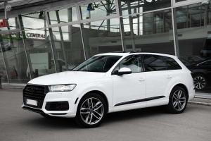 White Audi Q7 2019 in Klaipeda, with an engine capacity of 3.00 L and mileage of 137 thousand km for 26900 €, photo 7 on AUTOMOTO.COM.LV
