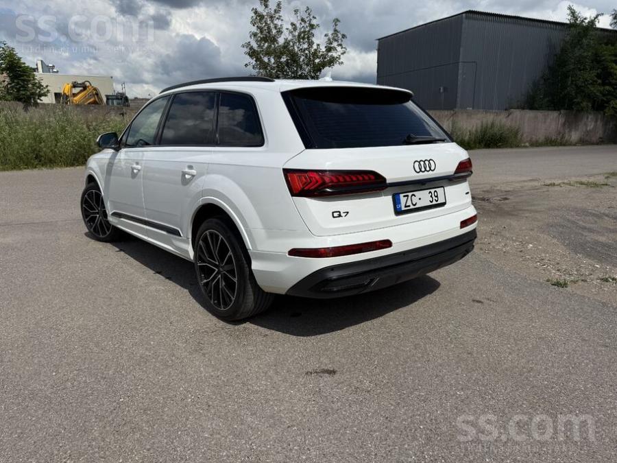 White Audi Q7 2020 in Limbazi, with an engine capacity of 3.00 L and mileage of 122 thousand km for 41500 €, photo 6 on AUTOMOTO.COM.LV