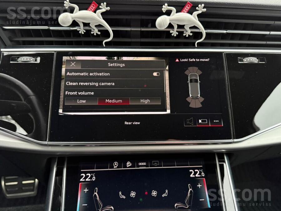 White Audi Q7 2020 in Limbazi, with an engine capacity of 3.00 L and mileage of 122 thousand km for 41500 €, photo 17 on AUTOMOTO.COM.LV