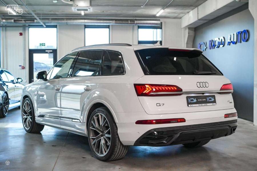 Balts Audi Q7 2020 Marijampole, ar dzinēja tilpumu 3.00 L un nobraukumu 103 tūkst. km par 49950 €, foto 8 vietnē AUTOMOTO.COM.LV