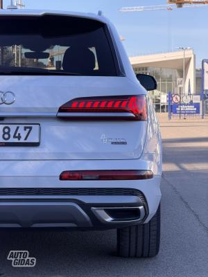 Balts Audi Q7 2020 Viļņa, ar dzinēja tilpumu 3.00 L un nobraukumu 125 tūkst. km par 46500 €, foto 3 vietnē AUTOMOTO.COM.LV