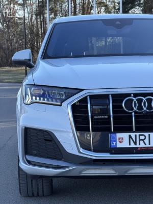 Balts Audi Q7 2020 Viļņa, ar dzinēja tilpumu 3.00 L un nobraukumu 125 tūkst. km par 46500 €, foto 9 vietnē AUTOMOTO.COM.LV
