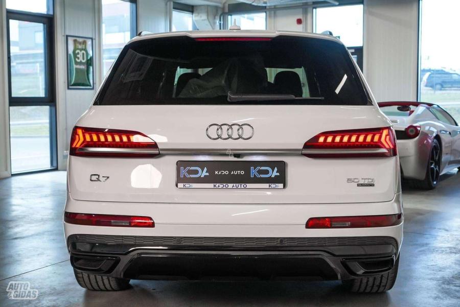 White Audi Q7 2020 in Marijampole, with an engine capacity of 3.00 L and mileage of 103 thousand km for 48950 €, photo 12 on AUTOMOTO.COM.LV