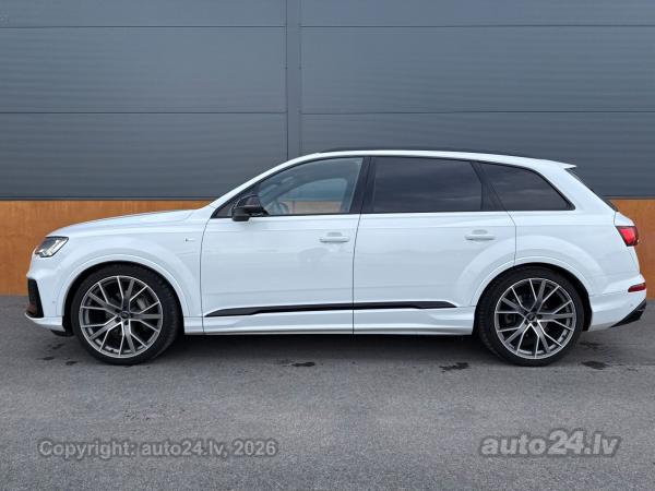 Balts Audi Q7 2020 Tallina, ar dzinēja tilpumu 3.00 L un nobraukumu 127 tūkst. km par 51900 €, foto 5 vietnē AUTOMOTO.COM.LV