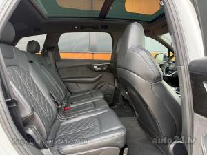 Balts Audi Q7 2020 Tallina, ar dzinēja tilpumu 3.00 L un nobraukumu 127 tūkst. km par 51900 €, foto 12 vietnē AUTOMOTO.COM.LV