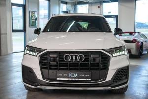 Balts Audi Q7 2020 Marijampole, ar dzinēja tilpumu 3.00 L un nobraukumu 103 tūkst. km par 46950 €, foto 5 vietnē AUTOMOTO.COM.LV