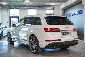 Balts Audi Q7 2020 Marijampole, ar dzinēja tilpumu 3.00 L un nobraukumu 103 tūkst. km par 46950 €, foto 10 vietnē AUTOMOTO.COM.LV