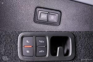 Balts Audi Q7 2020 Marijampole, ar dzinēja tilpumu 3.00 L un nobraukumu 103 tūkst. km par 46950 €, foto 16 vietnē AUTOMOTO.COM.LV