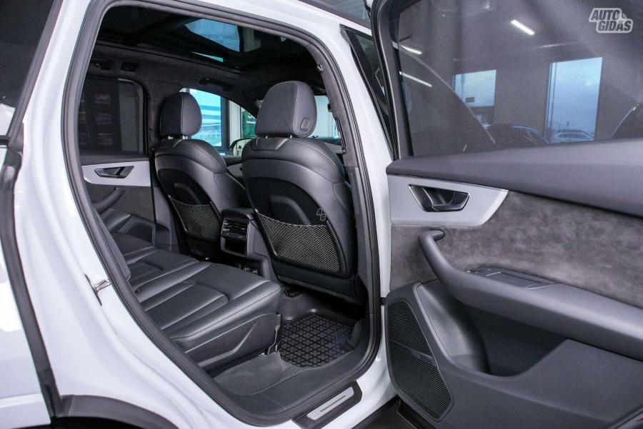 Balts Audi Q7 2020 Marijampole, ar dzinēja tilpumu 3.00 L un nobraukumu 103 tūkst. km par 46950 €, foto 36 vietnē AUTOMOTO.COM.LV