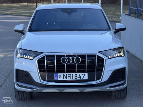 White Audi Q7 2020 in Vilnius, with an engine capacity of 3.00 L and mileage of 125 thousand km for 43900 €, photo 8 on AUTOMOTO.COM.LV