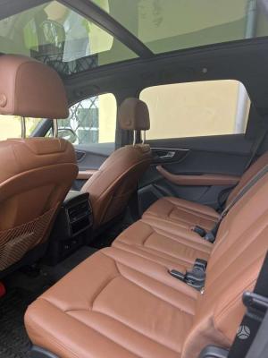 White Audi Q7 2020 in Vilnius, with an engine capacity of 2.97 L and mileage of 101 thousand km for 47000 €, photo 3 on AUTOMOTO.COM.LV