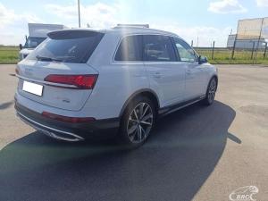 Balts Audi Q7 2020 Viļņa, ar dzinēja tilpumu 3.00 L un nobraukumu 118 tūkst. km par 38900 €, foto 7 vietnē AUTOMOTO.COM.LV