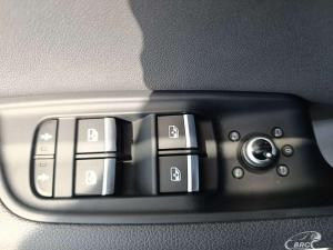 Balts Audi Q7 2020 Viļņa, ar dzinēja tilpumu 3.00 L un nobraukumu 118 tūkst. km par 38900 €, foto 14 vietnē AUTOMOTO.COM.LV