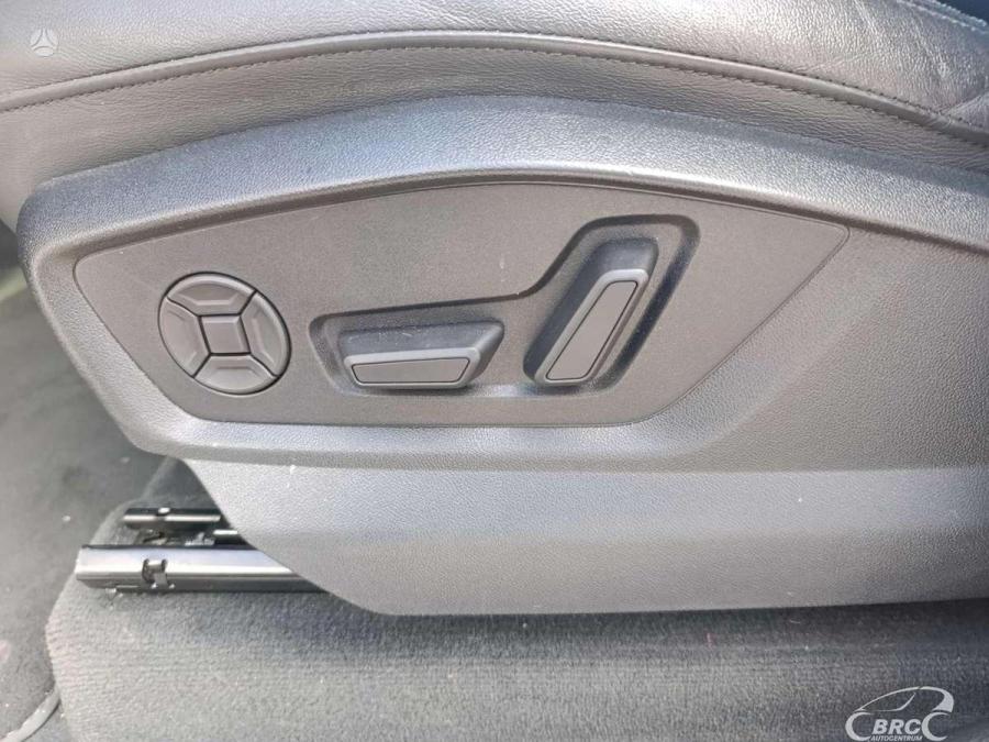 Balts Audi Q7 2020 Viļņa, ar dzinēja tilpumu 3.00 L un nobraukumu 118 tūkst. km par 38900 €, foto 15 vietnē AUTOMOTO.COM.LV