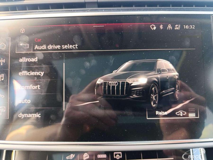 Balts Audi Q7 2020 Viļņa, ar dzinēja tilpumu 3.00 L un nobraukumu 118 tūkst. km par 38900 €, foto 28 vietnē AUTOMOTO.COM.LV