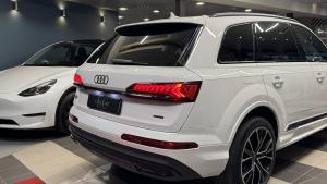 Balts Audi Q7 2020 Rīga, ar dzinēja tilpumu 3.00 L un nobraukumu 127 tūkst. km par 38990 €, foto 9 vietnē AUTOMOTO.COM.LV