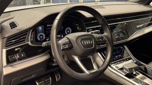 Balts Audi Q7 2020 Rīga, ar dzinēja tilpumu 3.00 L un nobraukumu 127 tūkst. km par 38990 €, foto 18 vietnē AUTOMOTO.COM.LV