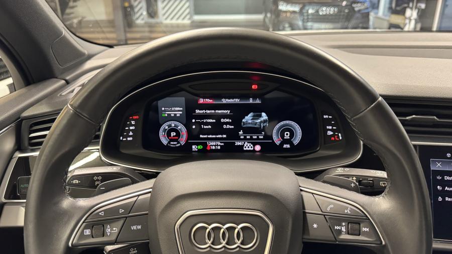 Balts Audi Q7 2020 Rīga, ar dzinēja tilpumu 3.00 L un nobraukumu 127 tūkst. km par 38990 €, foto 23 vietnē AUTOMOTO.COM.LV