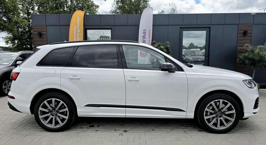 White Audi Q7 2020 in Taurage, with an engine capacity of 3.00 L and mileage of 252 thousand km for 30000 €, photo 7 on AUTOMOTO.COM.LV