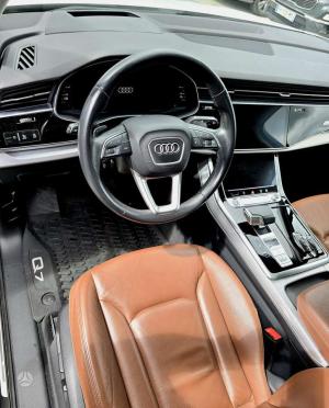 White Audi Q7 2020 in Taurage, with an engine capacity of 3.00 L and mileage of 252 thousand km for 30000 €, photo 25 on AUTOMOTO.COM.LV