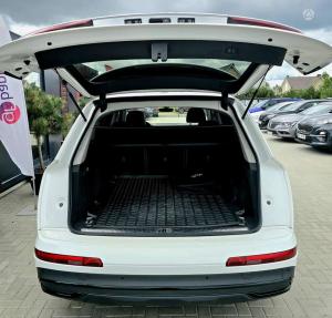 White Audi Q7 2020 in Taurage, with an engine capacity of 3.00 L and mileage of 252 thousand km for 30000 €, photo 37 on AUTOMOTO.COM.LV