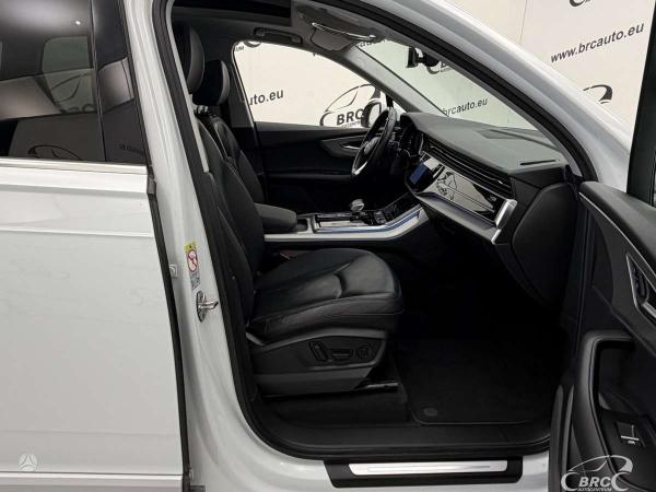Balts Audi Q7 2020 Viļņa, ar dzinēja tilpumu 3.00 L un nobraukumu 118 tūkst. km par 37900 €, foto 6 vietnē AUTOMOTO.COM.LV