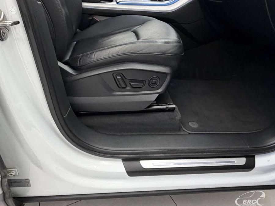 Balts Audi Q7 2020 Viļņa, ar dzinēja tilpumu 3.00 L un nobraukumu 118 tūkst. km par 37900 €, foto 8 vietnē AUTOMOTO.COM.LV