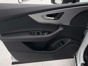 Balts Audi Q7 2020 Viļņa, ar dzinēja tilpumu 3.00 L un nobraukumu 118 tūkst. km par 37900 €, foto 22 vietnē AUTOMOTO.COM.LV