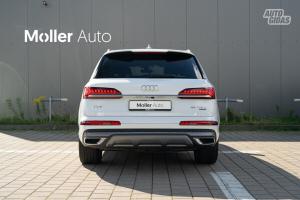 White Audi Q7 2021 in Vilnius, with an engine capacity of 3.00 L and mileage of 151 thousand km for 37700 €, photo 6 on AUTOMOTO.COM.LV