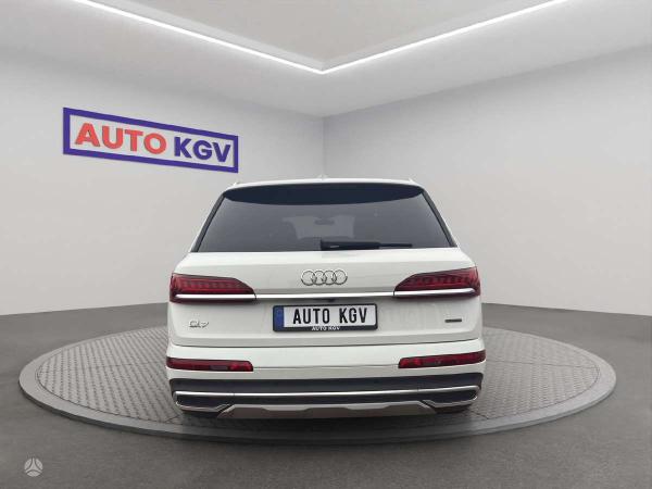 Balts Audi Q7 2021 Kauņa, ar dzinēja tilpumu 2.00 L un nobraukumu 51 tūkst. km par 32999 €, foto 4 vietnē AUTOMOTO.COM.LV