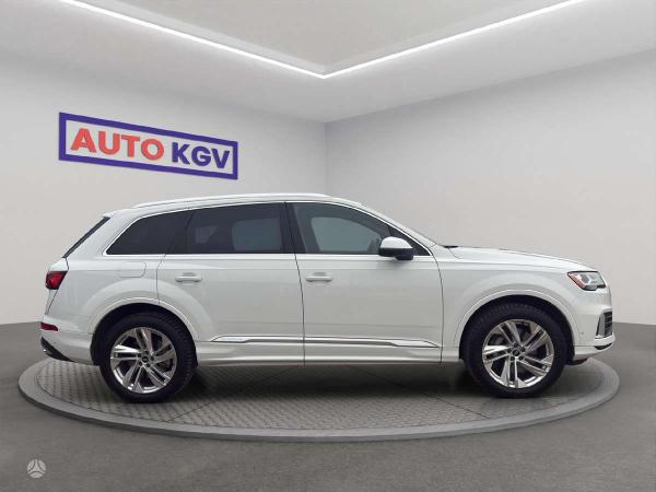 White Audi Q7 2021 in Kaunas, with an engine capacity of 2.00 L and mileage of 51 thousand km for 32999 €, photo 6 on AUTOMOTO.COM.LV