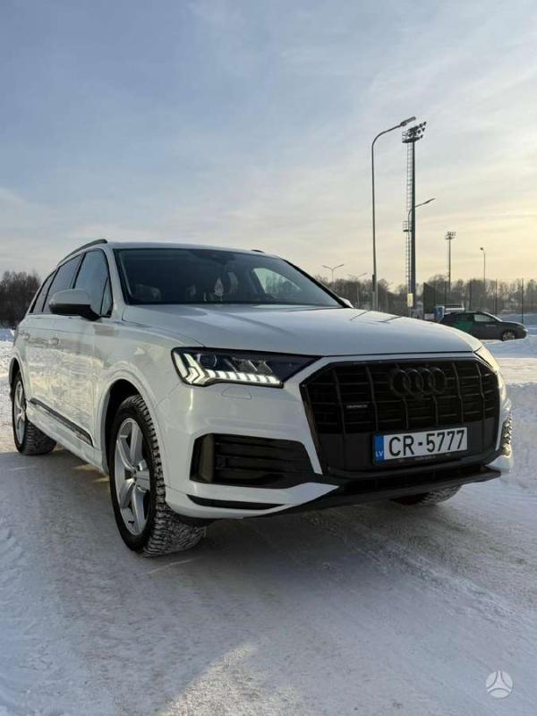 White Audi Q7 2021 in Rezekne, with an engine capacity of 2.97 L and mileage of 150 thousand km for 42500 €, photo 2 on AUTOMOTO.COM.LV