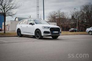 Balts Audi Q7 2021 Rīga, ar dzinēja tilpumu 3.00 L un nobraukumu 111 tūkst. km par 39500 €, foto 3 vietnē AUTOMOTO.COM.LV