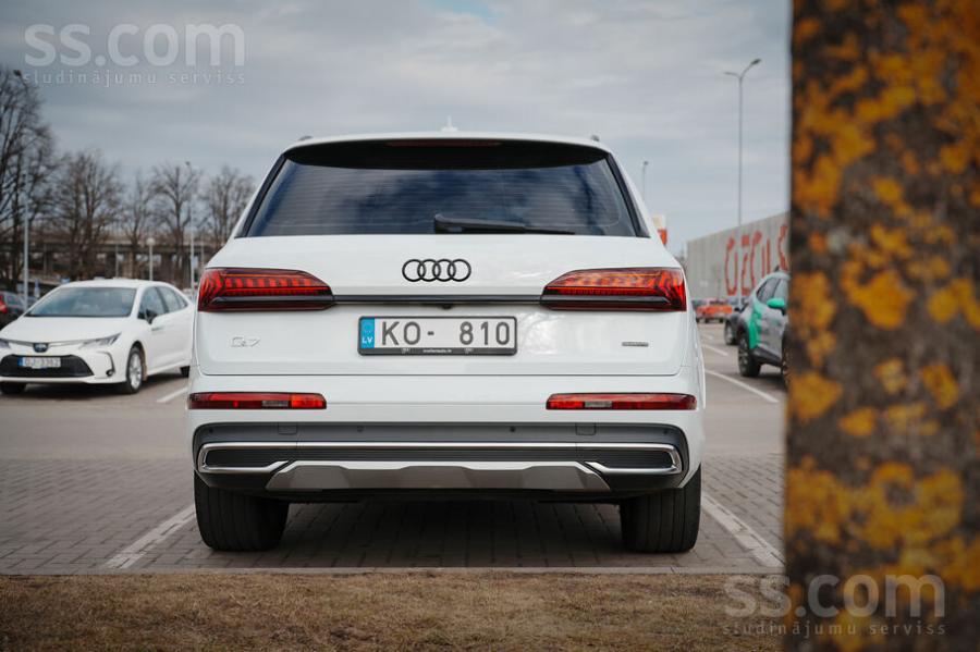 Balts Audi Q7 2021 Rīga, ar dzinēja tilpumu 3.00 L un nobraukumu 111 tūkst. km par 39500 €, foto 6 vietnē AUTOMOTO.COM.LV